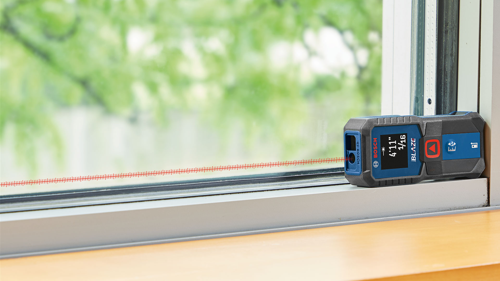 BLAZE Laser Distance Measuring | Boschtools